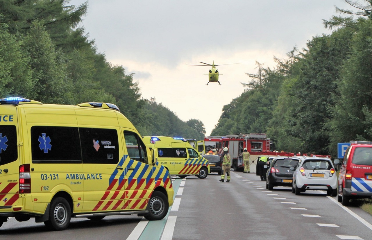 ZO!34 - Vrouw (78) overleden aan verwondingen ongeval N381